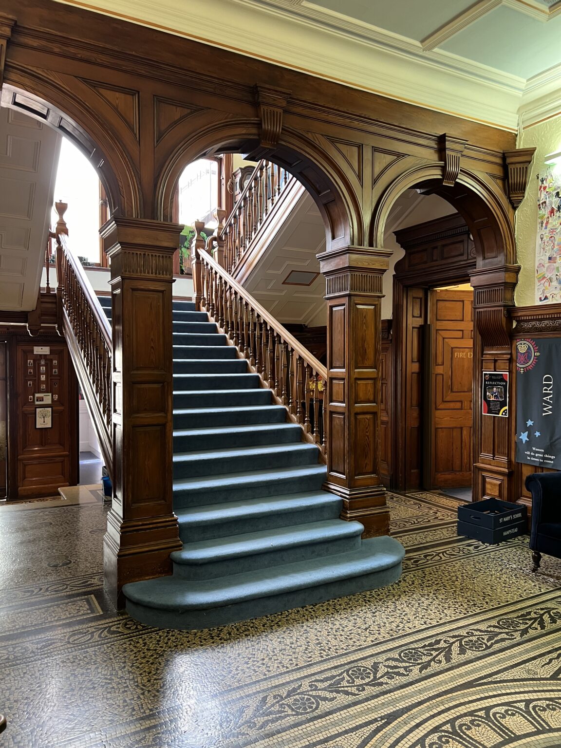 Private Girls' School in Hampstead, North London | Catholic School in ...